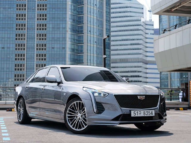 드라이빙의 가치 강조한 플래그십 세단, 캐딜락 CT6 스포츠 플러스