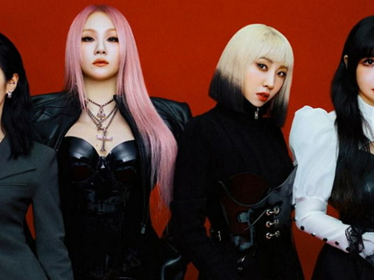 2NE1 멤버 완전체로 양현석과 회동...데뷔 ‘15주년’ 맞아 재결합 가능성