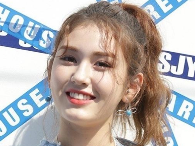 전소미 JYP 떠난다…“어두운 밤이 빛나는 별을 만든다” SNS 심경글